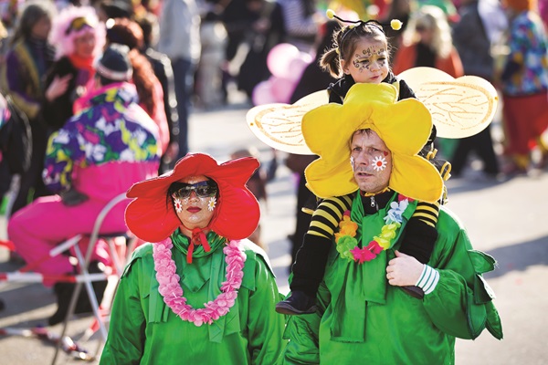 Carnaval in Limburg | VVV Hart van Limburg
